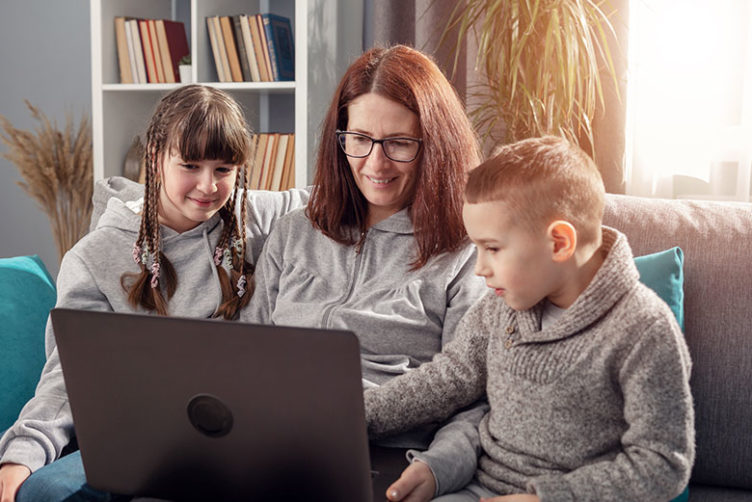 7 online internet basics courses for rural mums and dads | Brdy